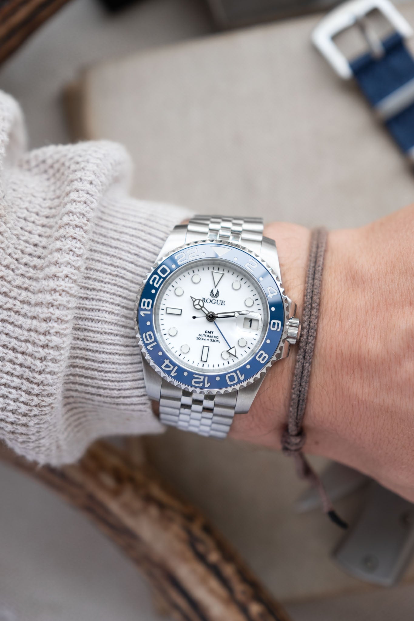 WHITE BLUEBERRY GMT – Rogue Watches