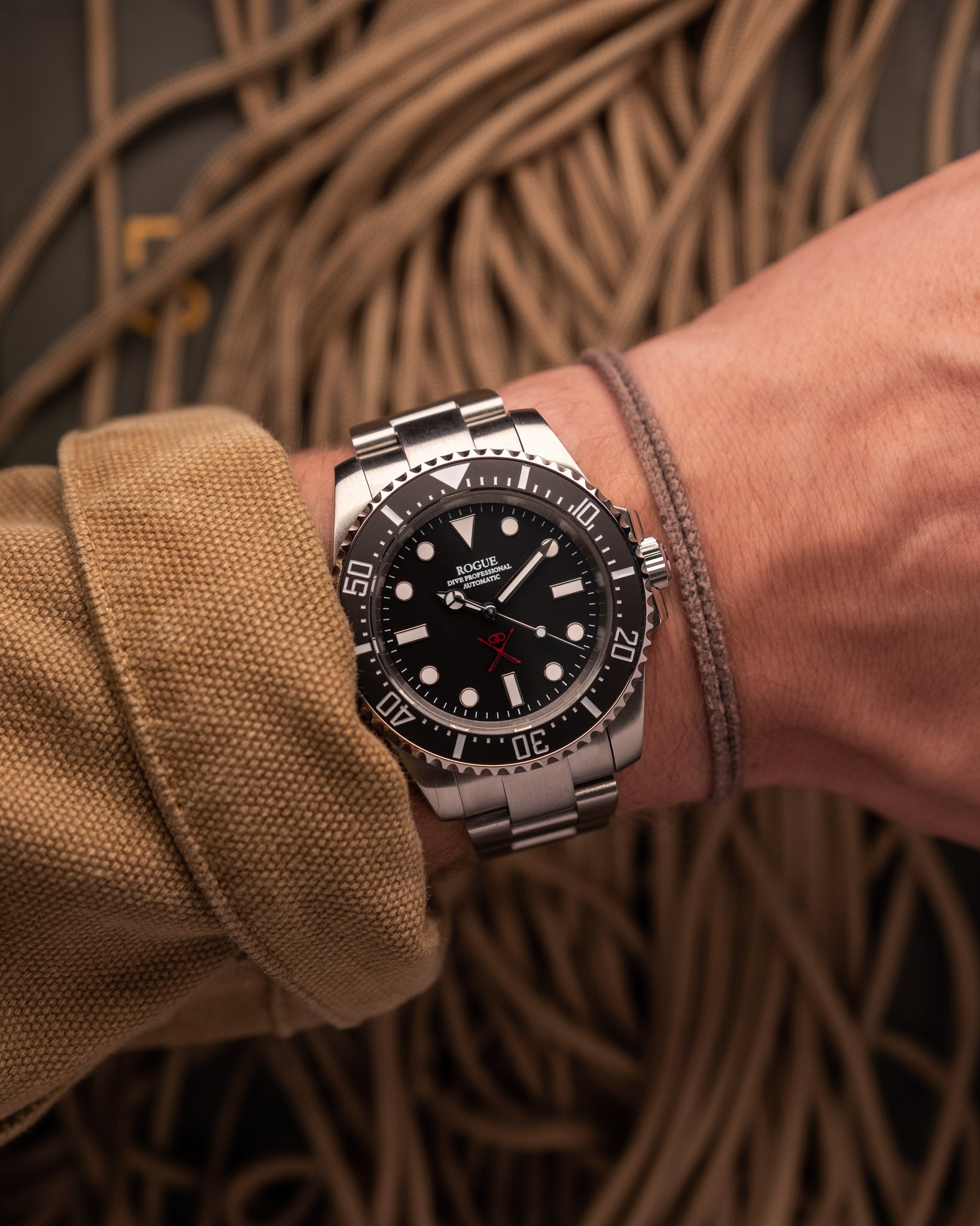 RED/BLACK DIVE PROFESSIONAL – Rogue Watches